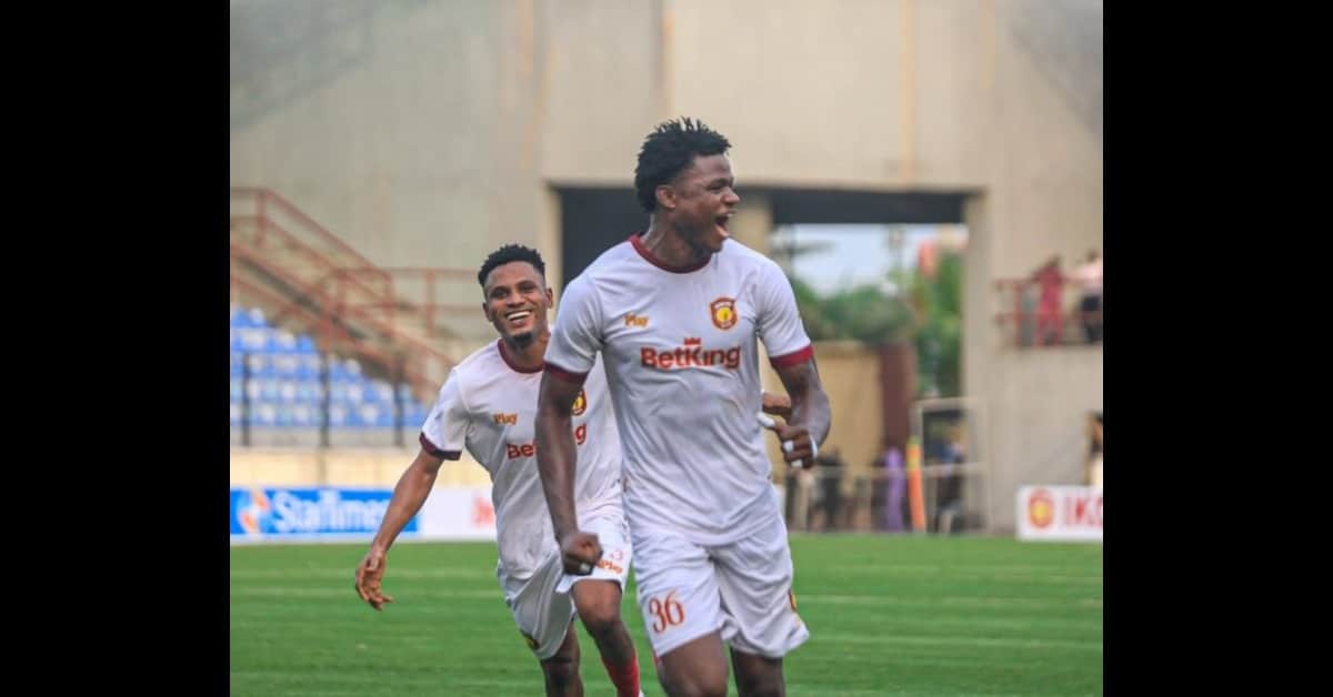 Ikorodu City youngster Ngenge signs pre contract with Leeds United